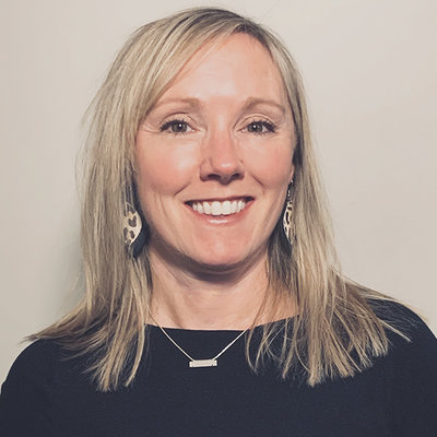 Laura Elsenraat, Designer in Overland Park, KS, USA | Reedsy